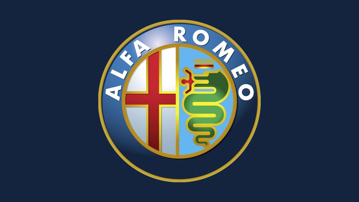 Золотая шкатулка на колесах: Alfa Romeo Junior Intensa 2025 представлена в Брюсселе