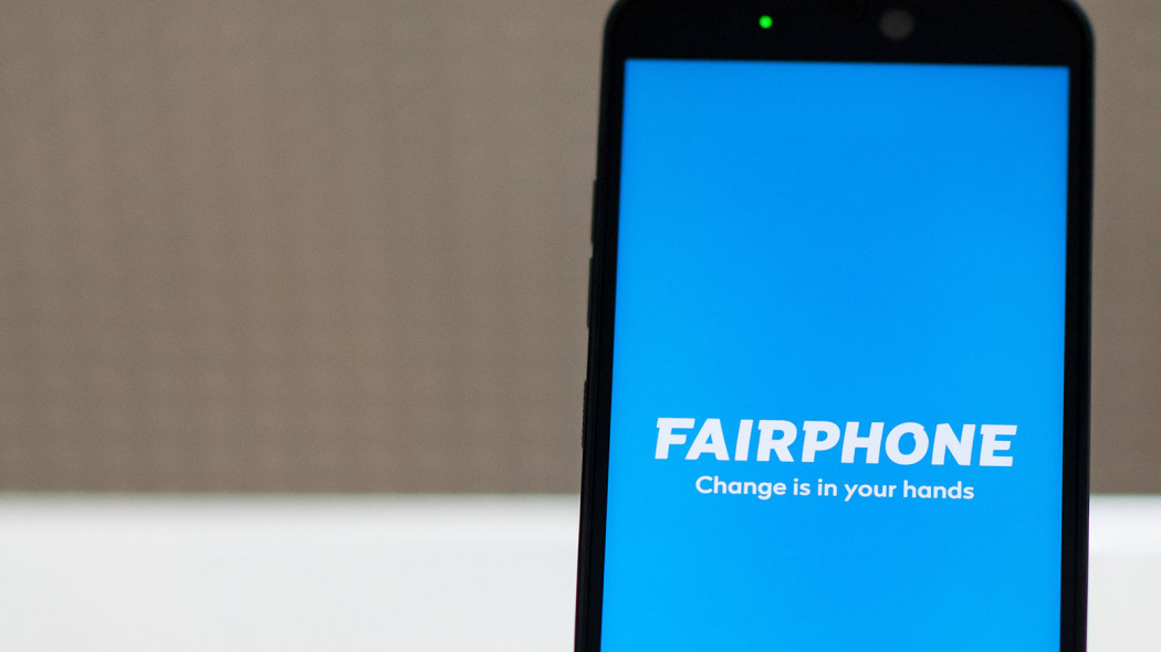 Модульный смартфон Fairphone 5 показали на первых рендерах