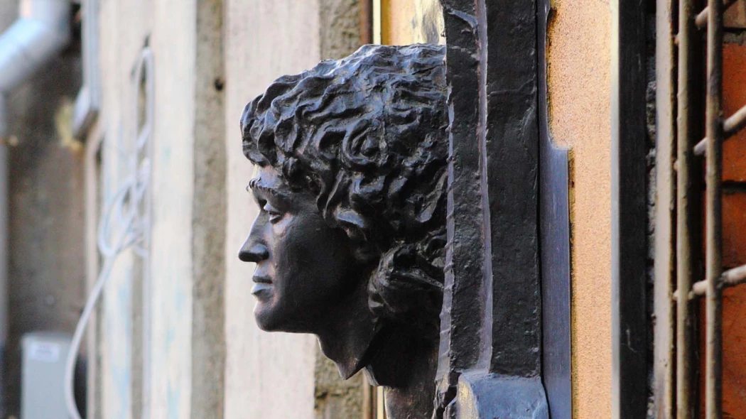 Виктор Цой появится на российских деньгах