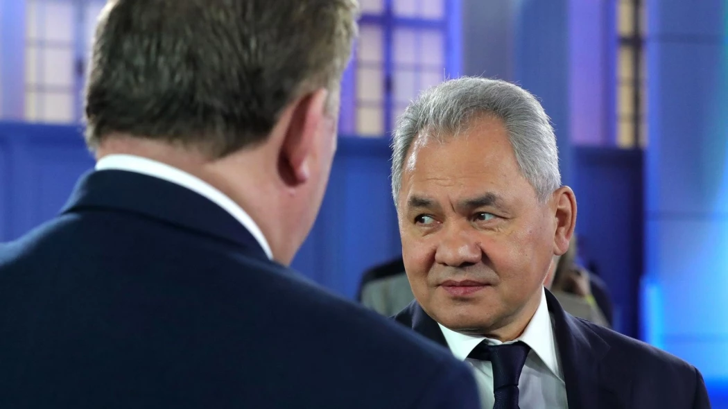 Глава Минобороны наградил участников СВО