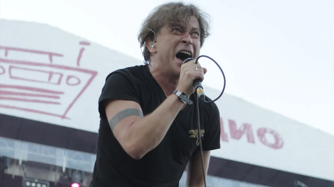 Фронтмен «Би-2» Егор Бортник* рассказал о физическом насилии в ...