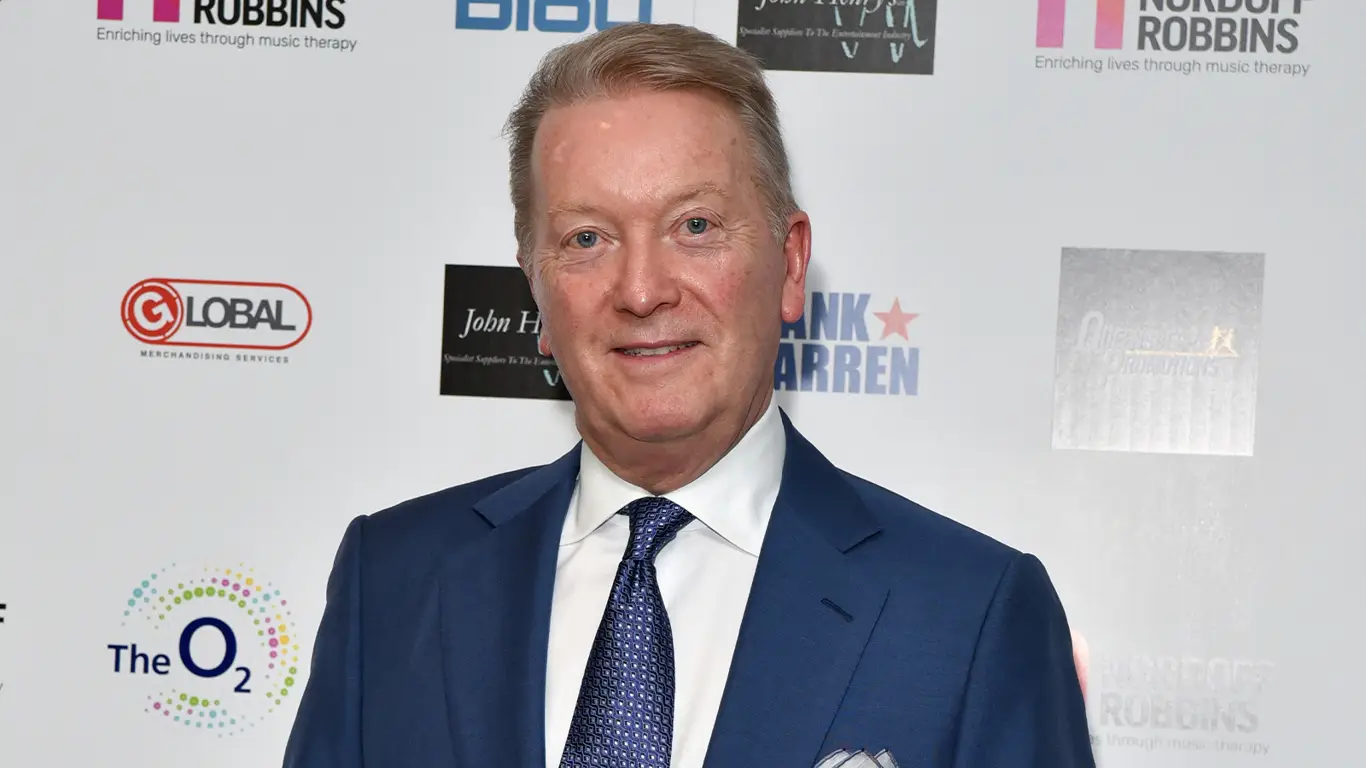 Промоутер Фьюри раскритиковал Усика